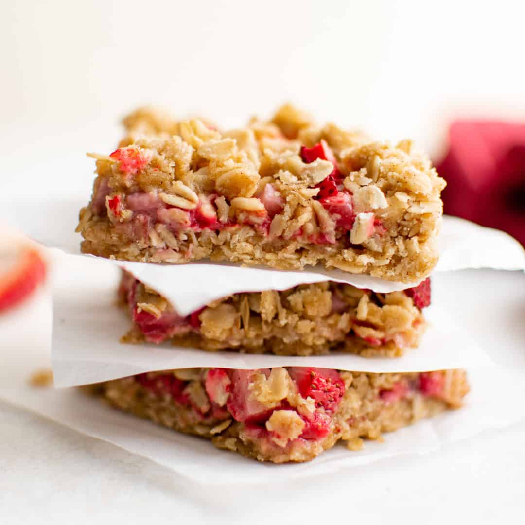 Strawberry Oatmeal Bars